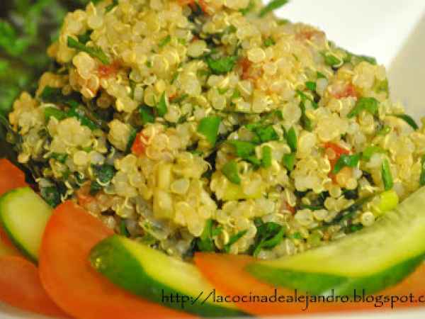 Pseudo tabule con quinoa y aguacate, Receta Petitchef
