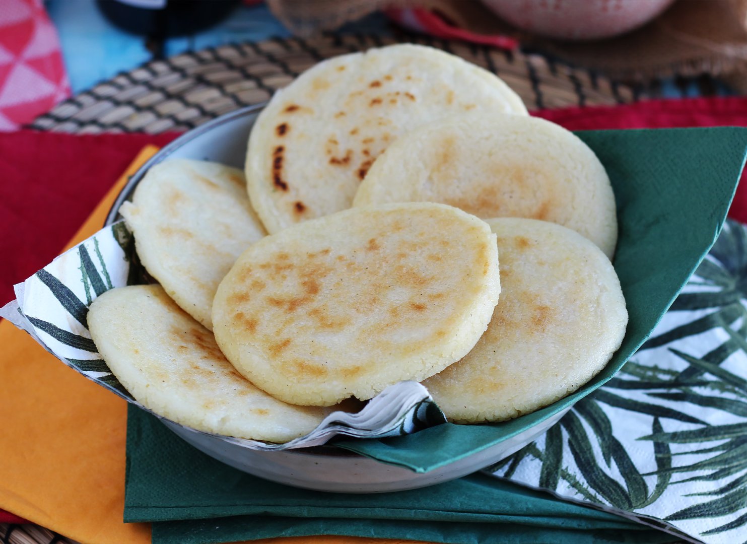 Receta de arepas venezolanas sin gluten con 3 ingredientes