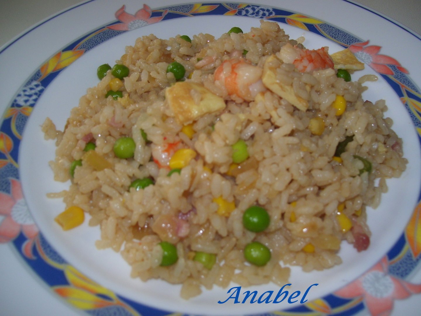 Receta de arroz frito cantonés fácil y delicioso