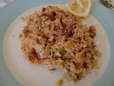 Arroz seco con calamares - Receta Petitchef
