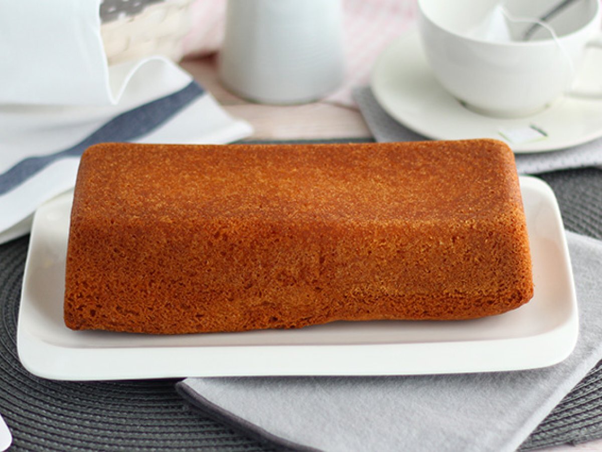 Receta de bizcocho cuatro cuartos (fácil y rápido)