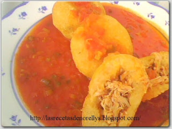 Receta de bollos pelones rellenos de pollo
