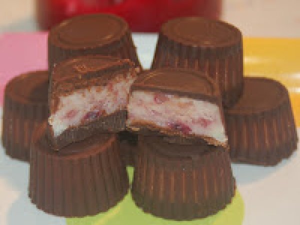 Receta de bombones rellenos de crema pétalos de rosa