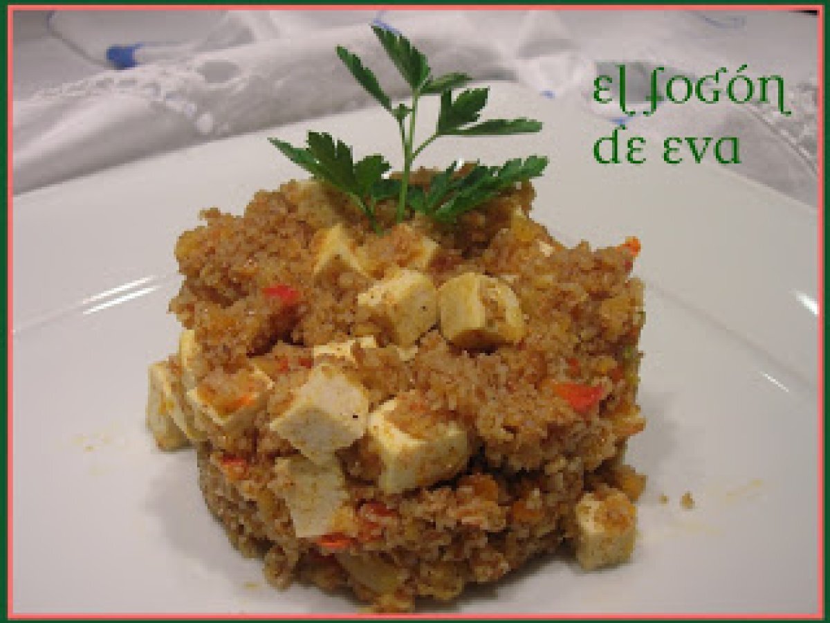 Receta de bulgur salteado con tofu y verduras orientales