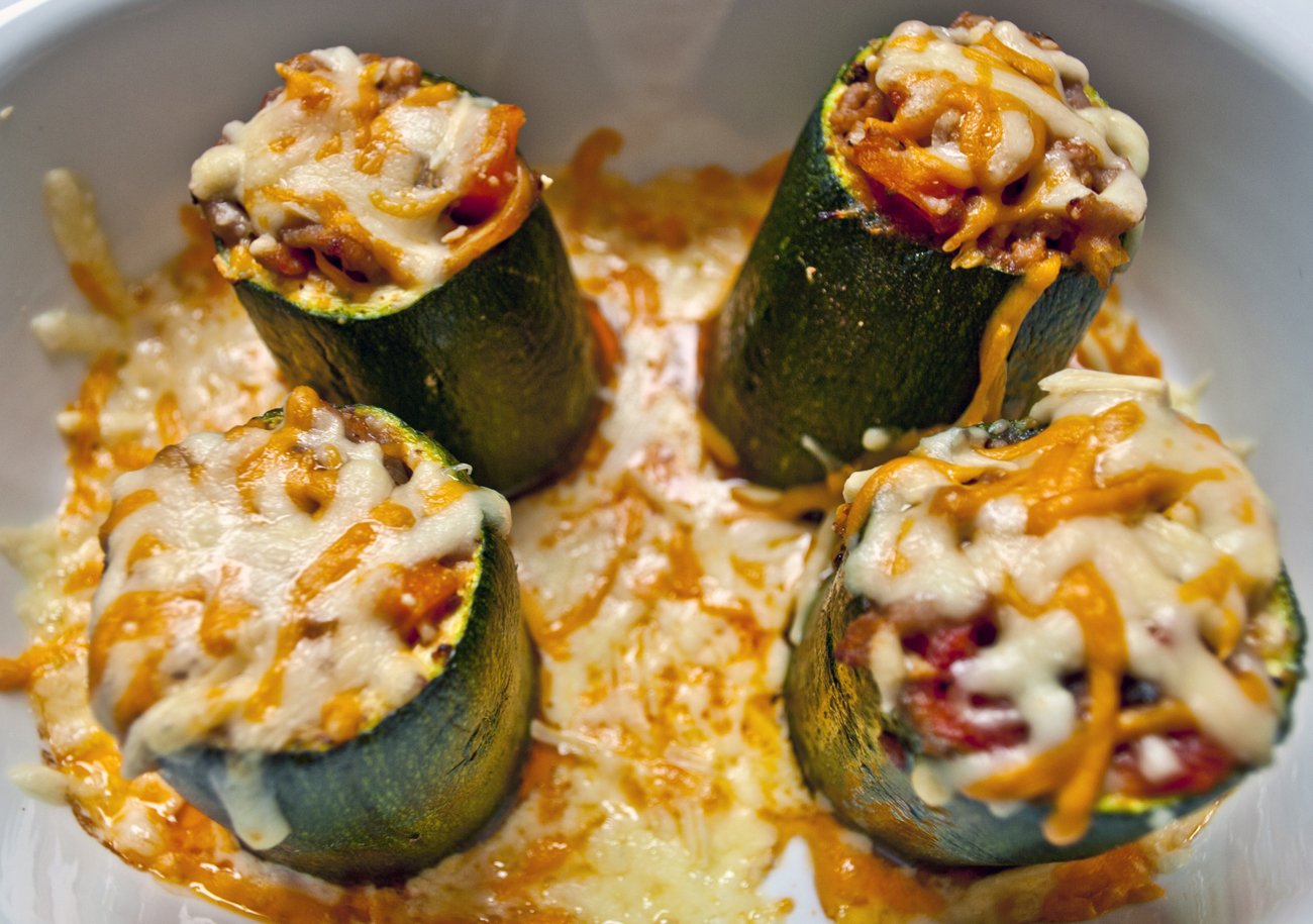 Receta de calabacines rellenos y gratinados fáciles