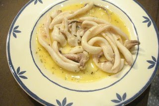 Receta fácil de calamares al vino blanco caseros