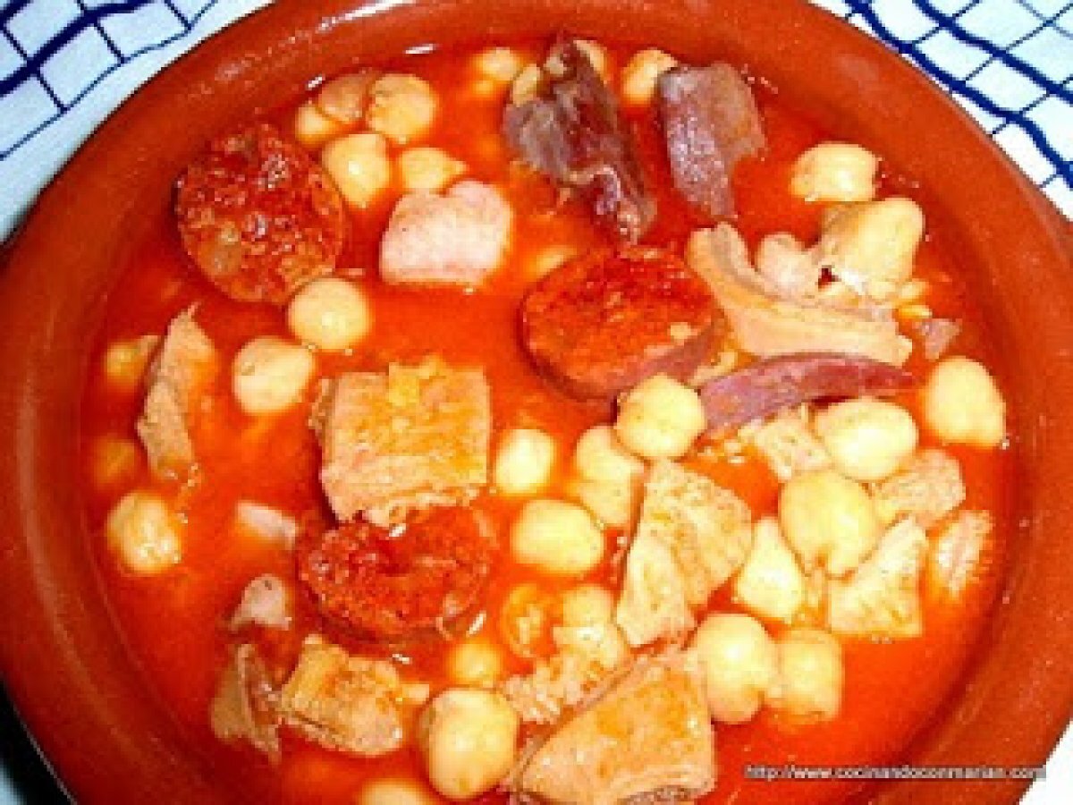 Callos con garbanzos - Receta Petitchef