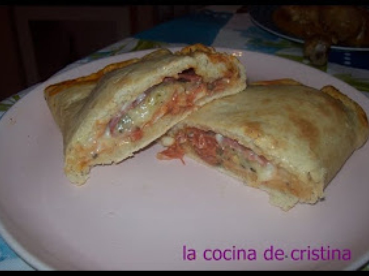 Calzone de jamon y queso - Receta Petitchef