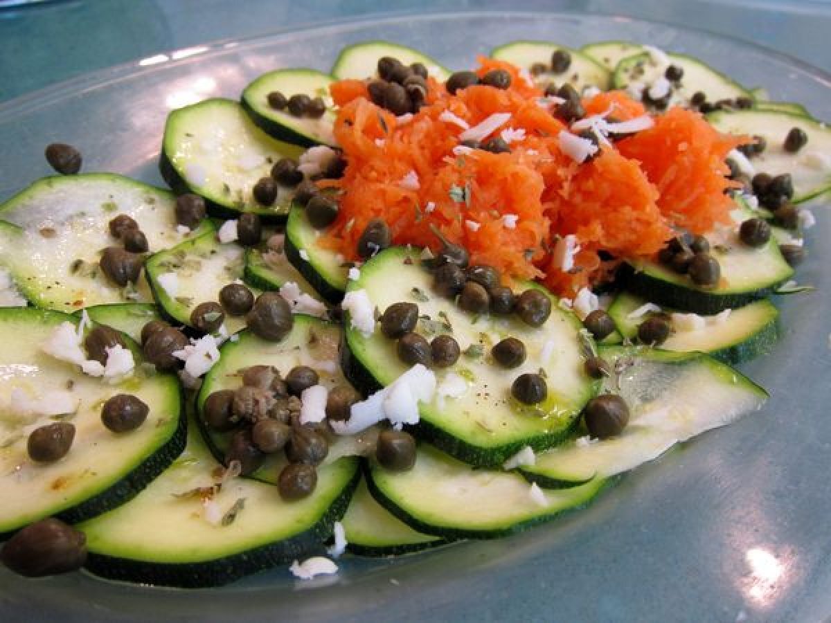 Receta de carpaccio de calabacín con alcaparras