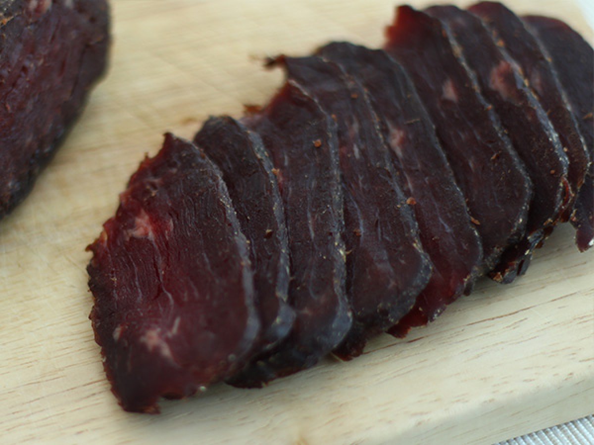 Receta de cecina casera con hierbas