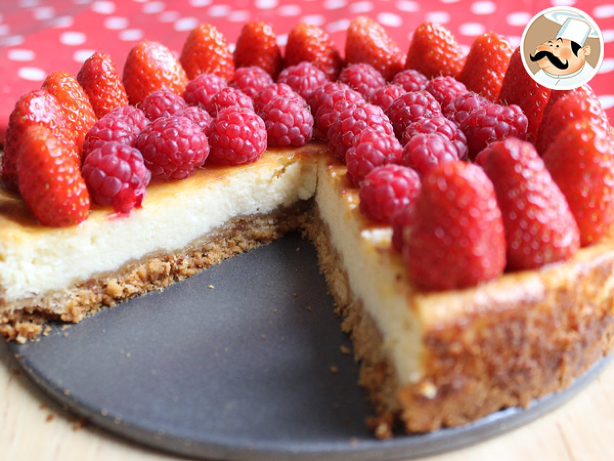 Receta de cheesecake con fresas y frambuesas fácil