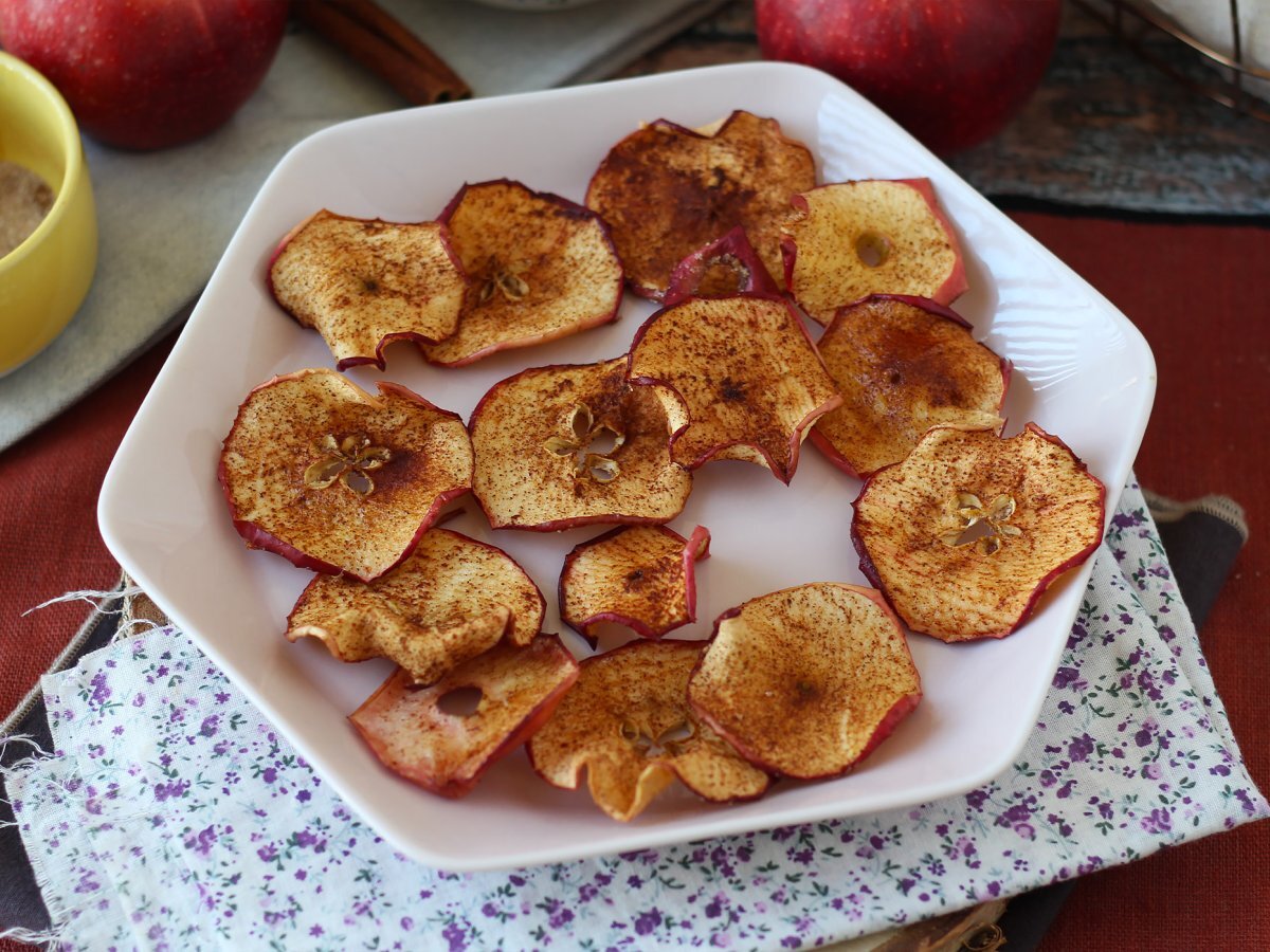 Receta de chips de manzana y canela en freidora de aire