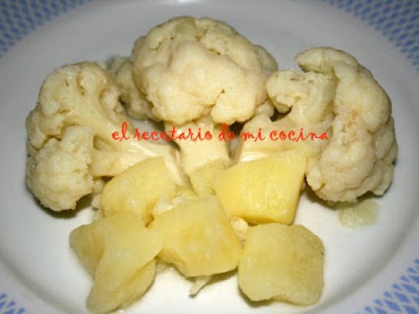 Receta de coliflor con patatas