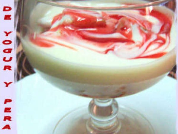 Receta de copa de yogur y pera fácil y saludable