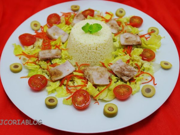 Ensalada de cuscus con ventresca de atun fresco - Receta Petitchef