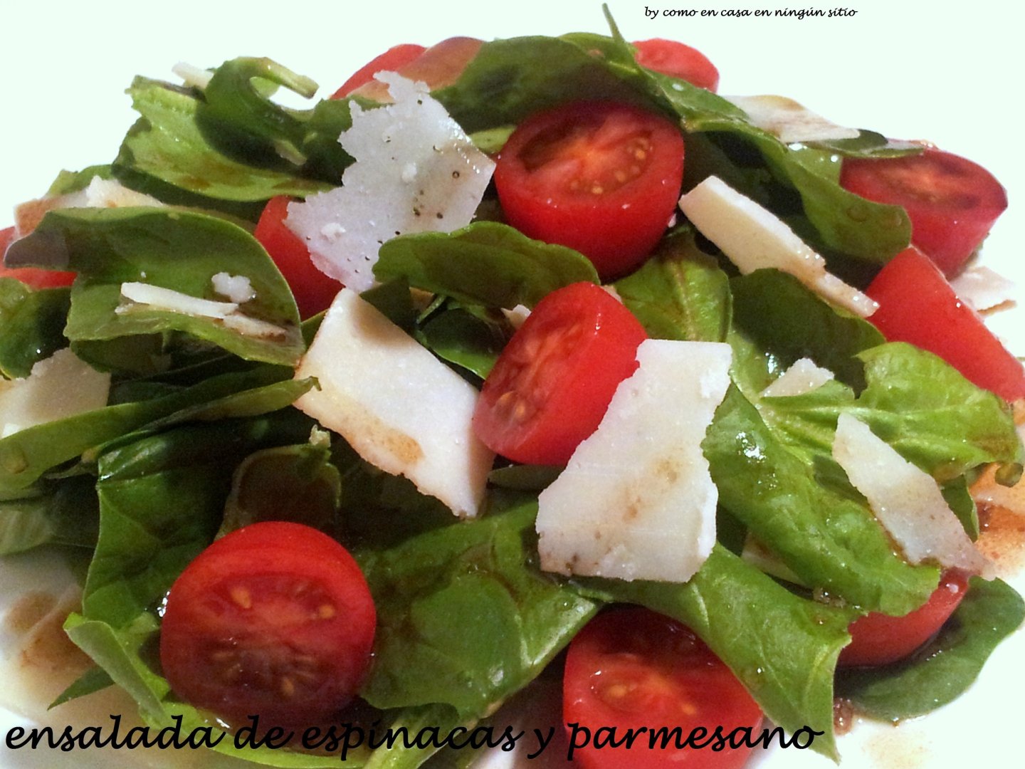 Receta de ensalada de espinacas y parmesano fácil