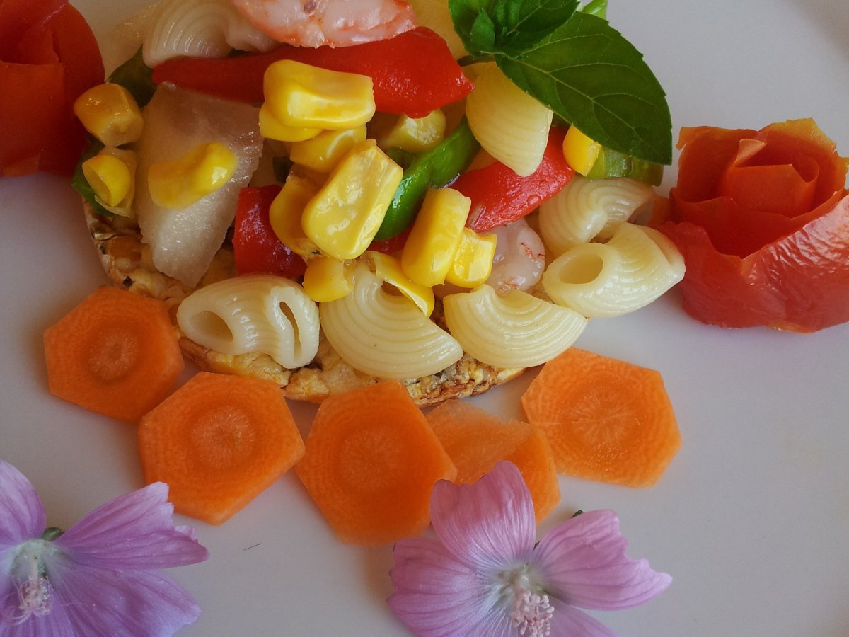 Ensalada de pasta tiburón con salsa de yogur, Receta Petitchef