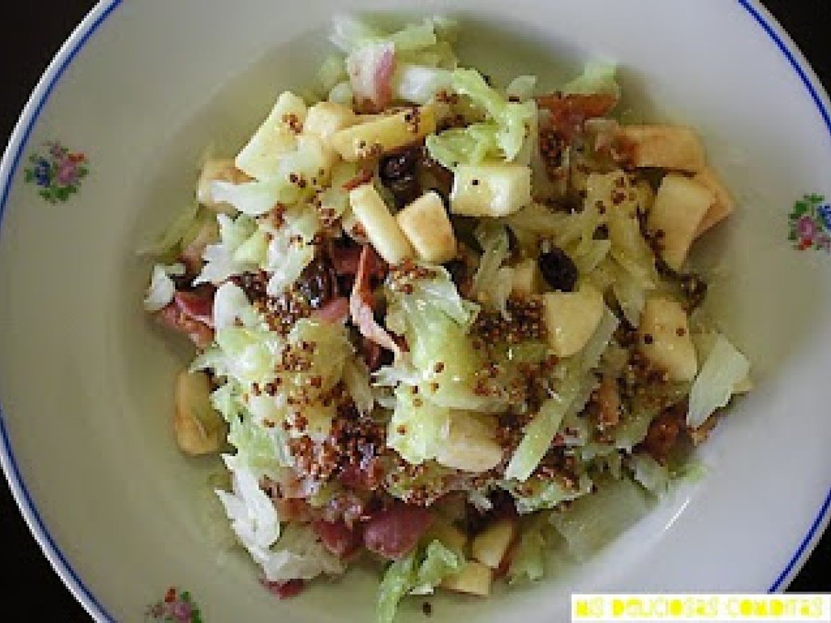Receta de ensalada de repollo blanco y bacon