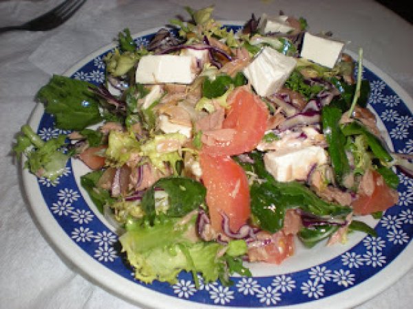 Receta de ensalada fresca con melva