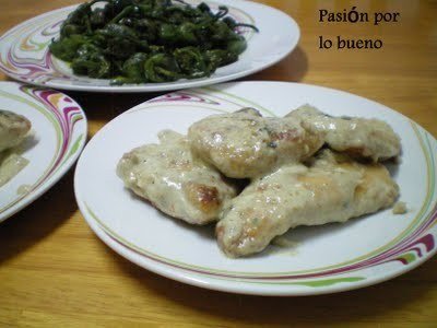 Receta de escalopines al cabrales fácil y deliciosa