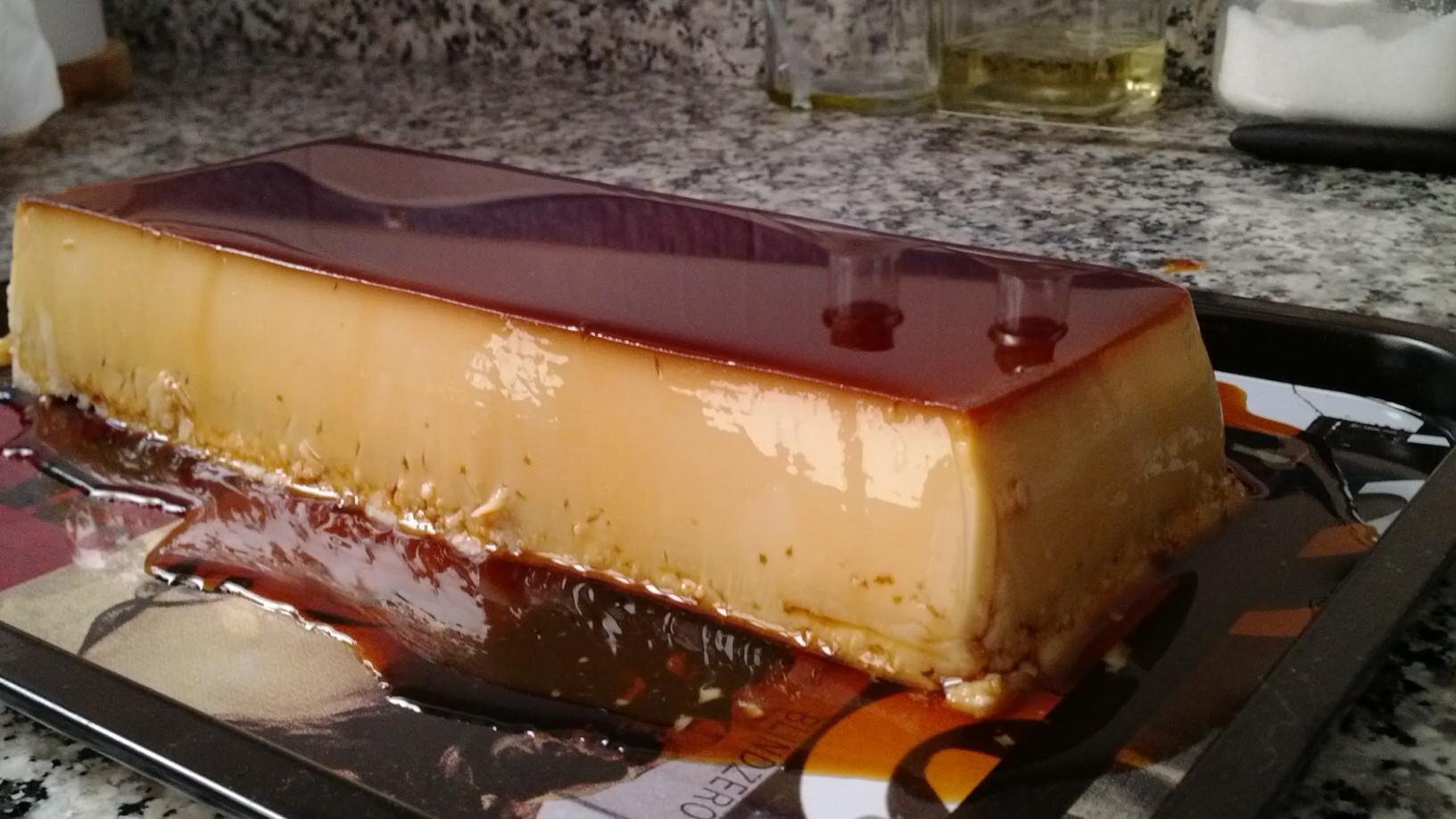Receta de flan de chocolate blanco fácil y delicioso