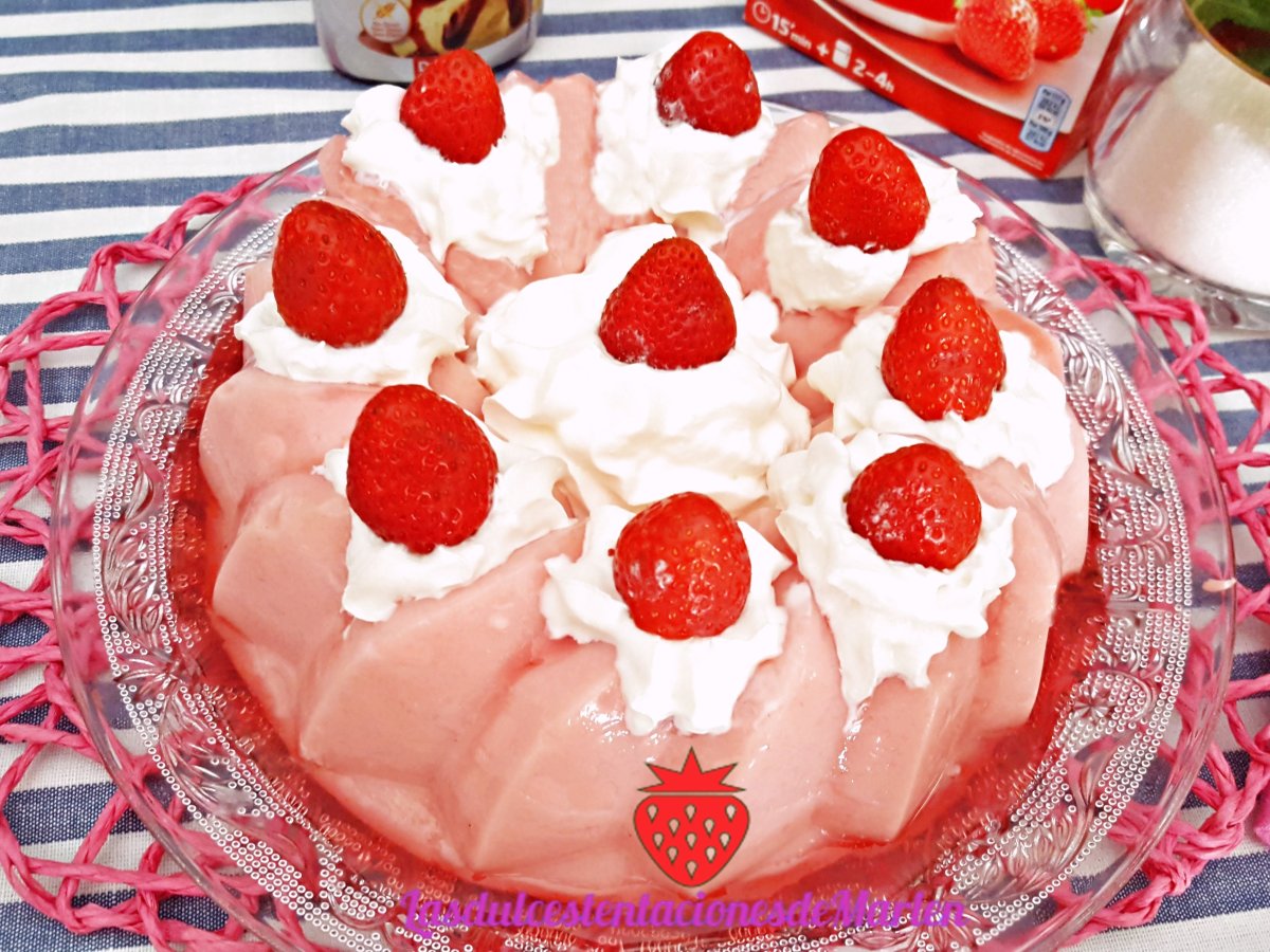 Receta de flan de fresa ligero