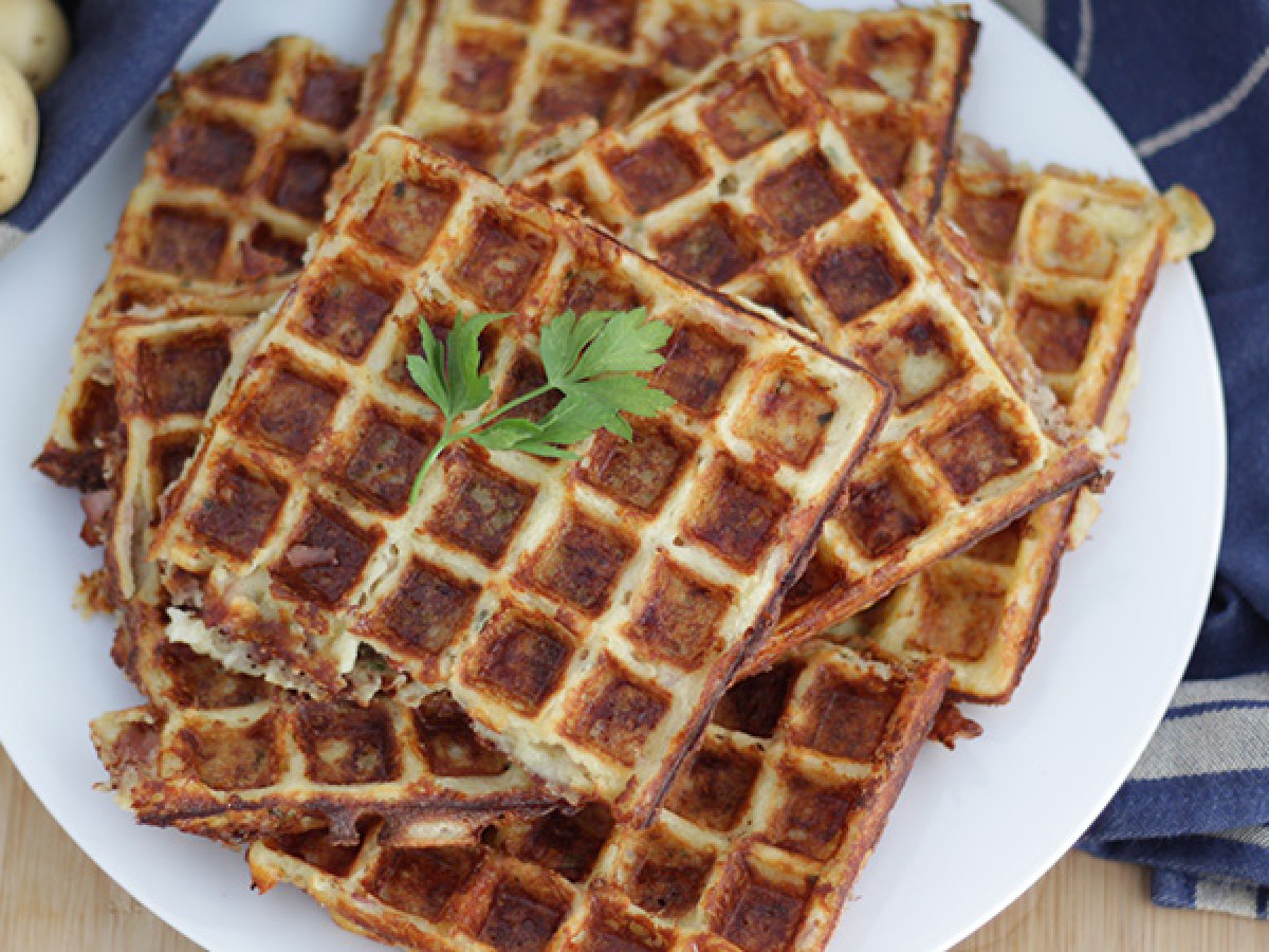 Receta de gofres de patata, bacon y queso