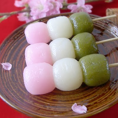 Hanami dango - bolitas dulces especial festival de sakura - Receta ...