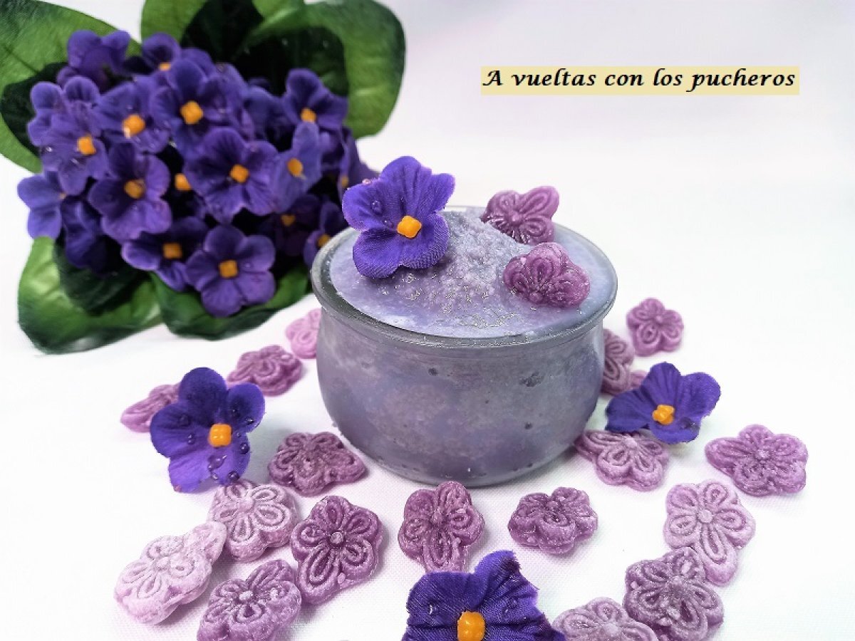 Receta de helado de caramelos de violeta