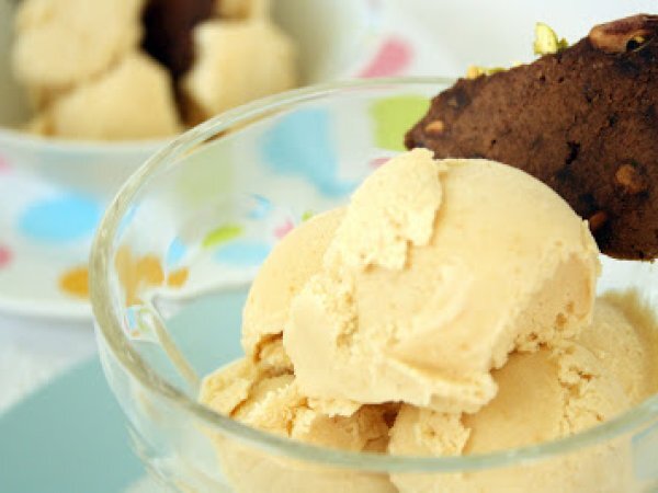 Receta de helado de turrón muy fácil