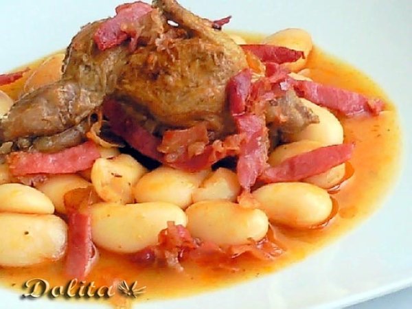 Receta de judiones de la granja con codornices