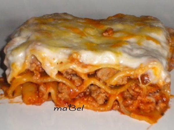Receta de lasagna rápida de carne con placas precocidas