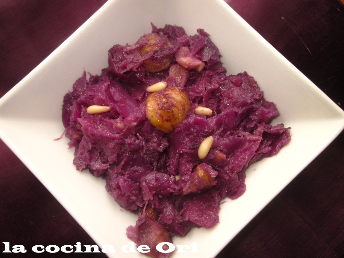 Receta de lombarda con castañas y piñones saludable