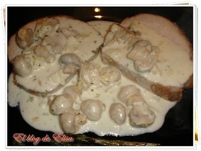 Muchacho Redondo En Salsa Con Champinones - Servicio De Citas En Santa ...