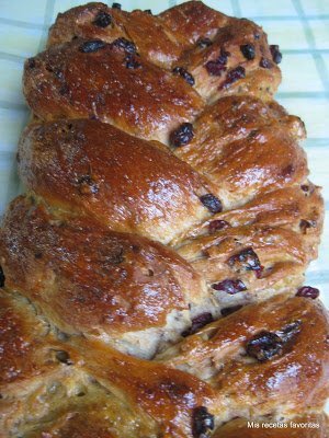 Receta de pan con frutas, nueces y masa madre