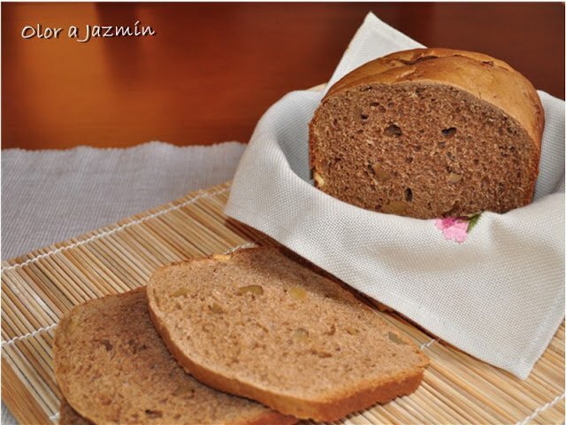 Receta de pan de café y nueces
