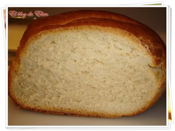 Receta de pan español en la panificadora fácil y rápida