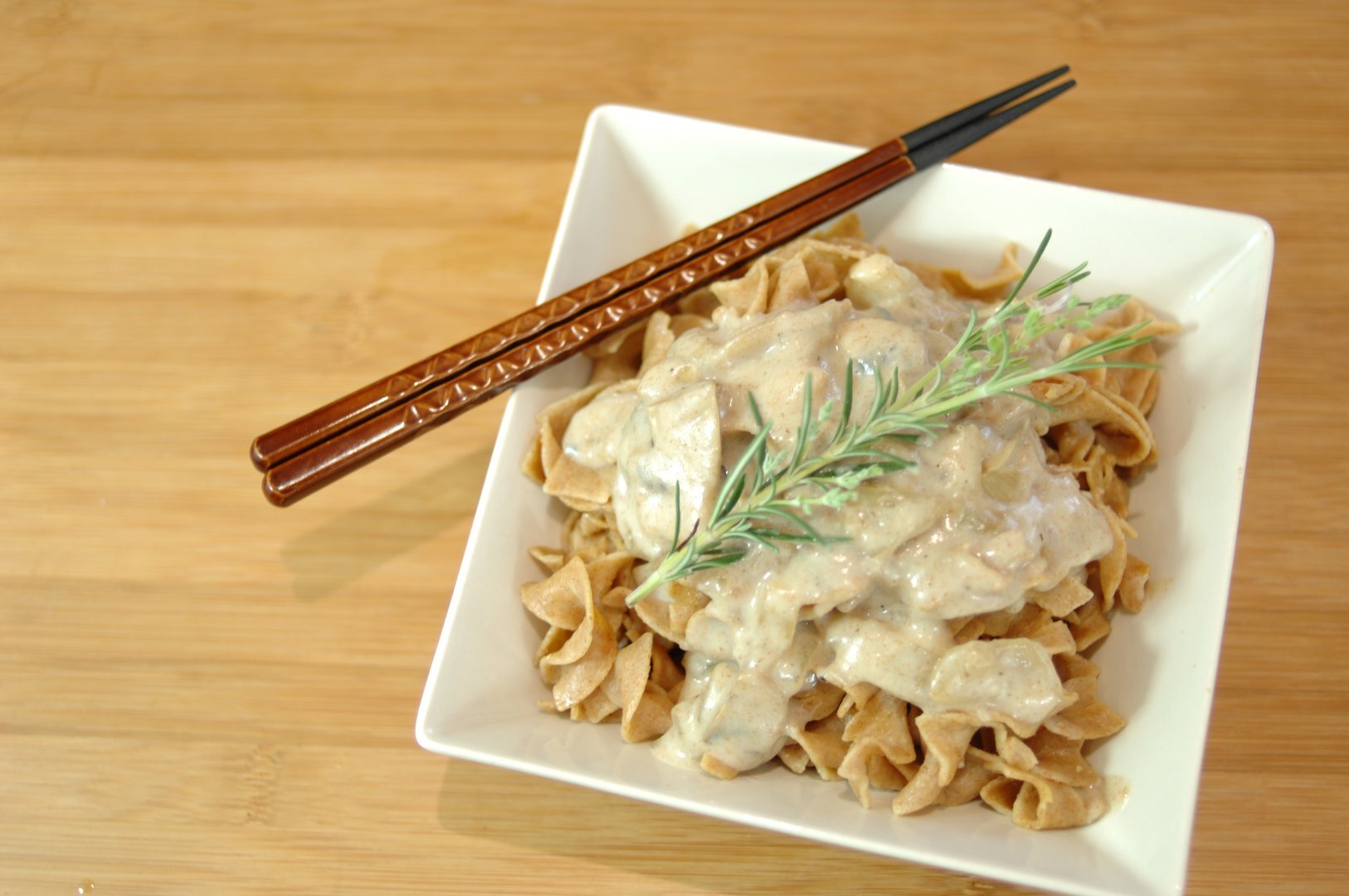 Pasta con bechamel vegana, fitken - Receta Petitchef