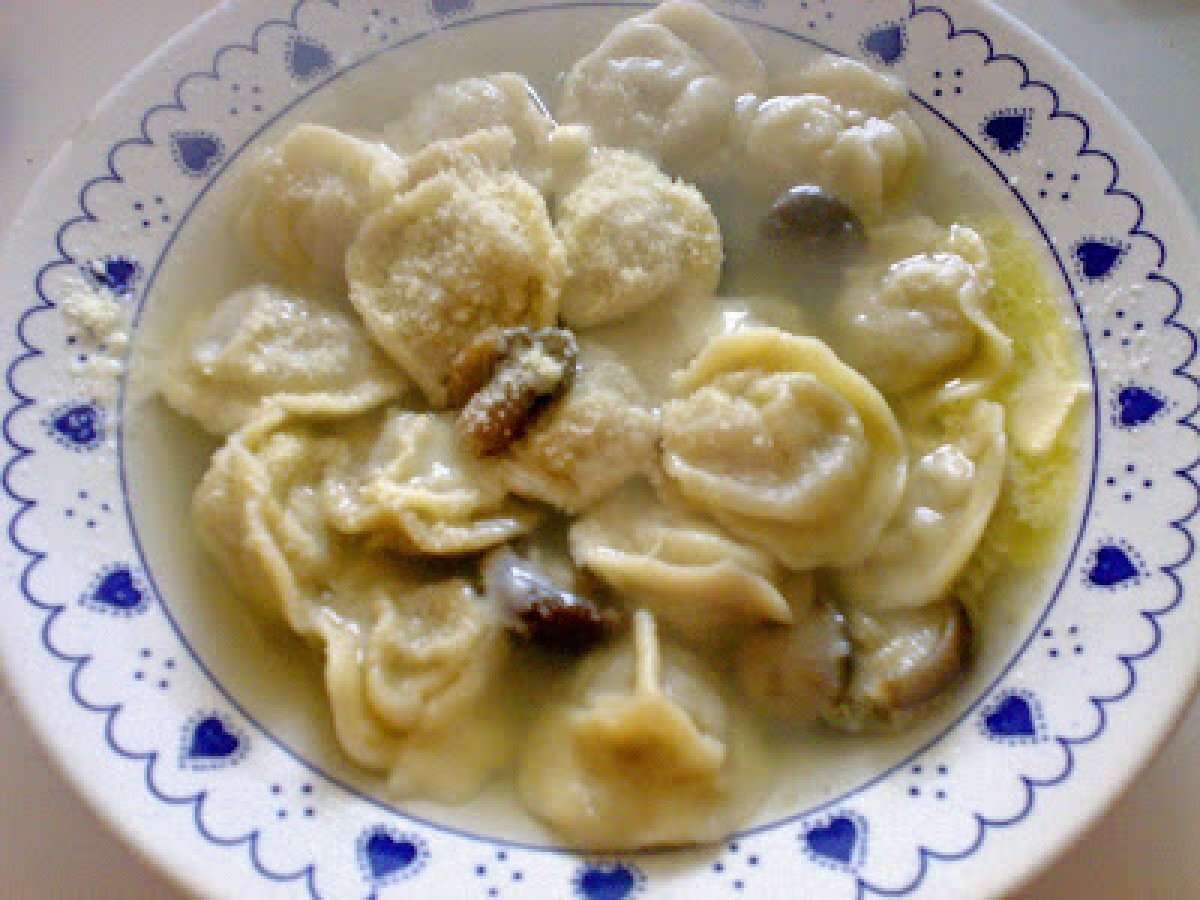 Receta de pasta rellena rusa pelmeni fácil y deliciosa