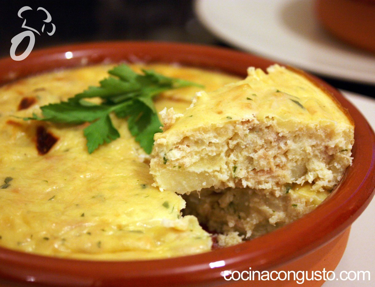 Receta de pastel de patata y atún con cebolla fácil