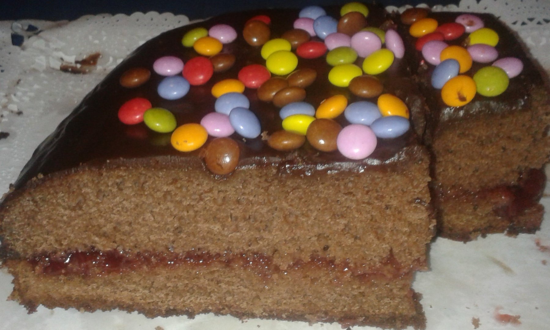 Receta de pastel grande de chocolate para cumpleaños