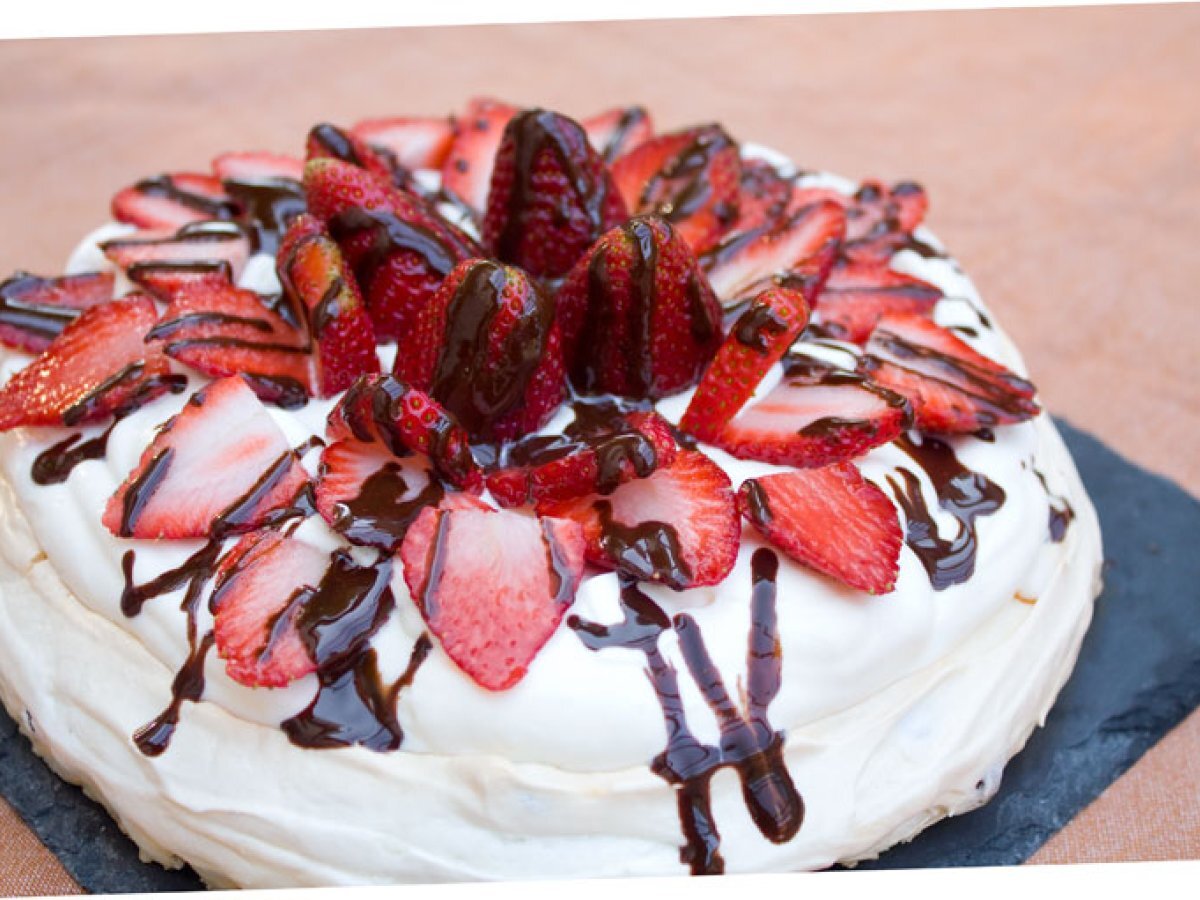 Receta de pavlova clásica y deliciosa paso a paso