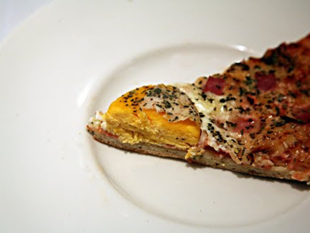 Receta de pizza bismarck
