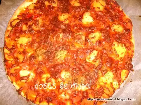 Receta de pizza con piña y salsa barbacoa fácil