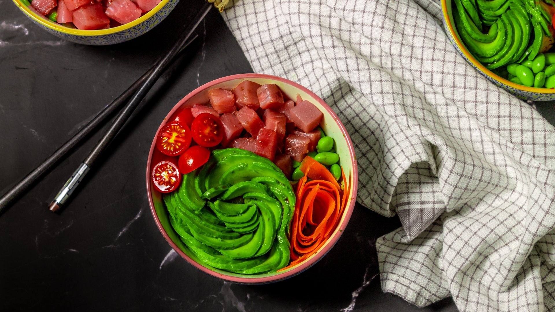 Poke bowl de atún bajo en calorías - Receta Petitchef