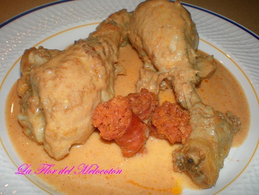 Pollo con salsa de chistorra - Receta Petitchef