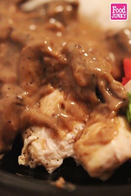 Receta de pollo con salsa de hongos y coco