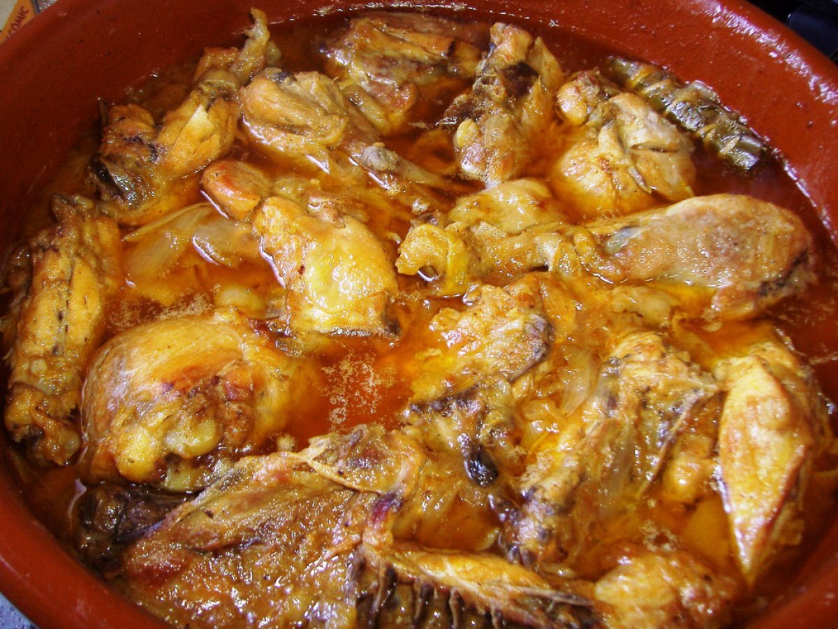 Receta de pollo rustido fácil y deliciosa