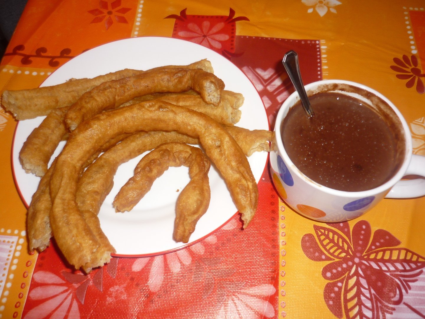 Receta de porras caseras con chocolate fácil y deliciosa