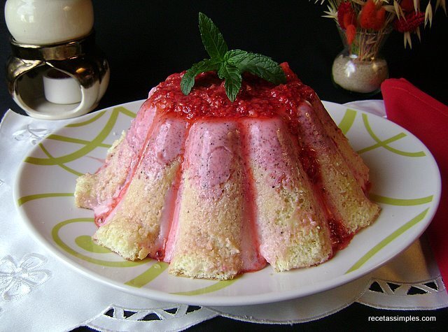 Receta de postre de frutilla y queso fácil y delicioso